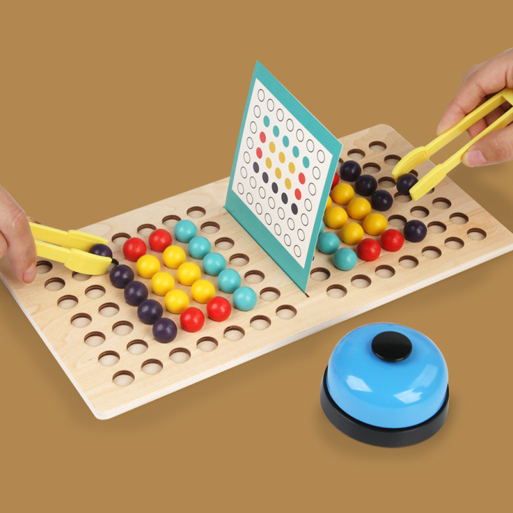 Fast Bead Grabbing Game – Boardgames and Puzzles