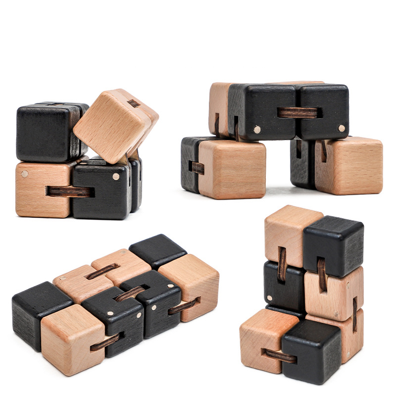 Wood Fidget – Boardgames and Puzzles